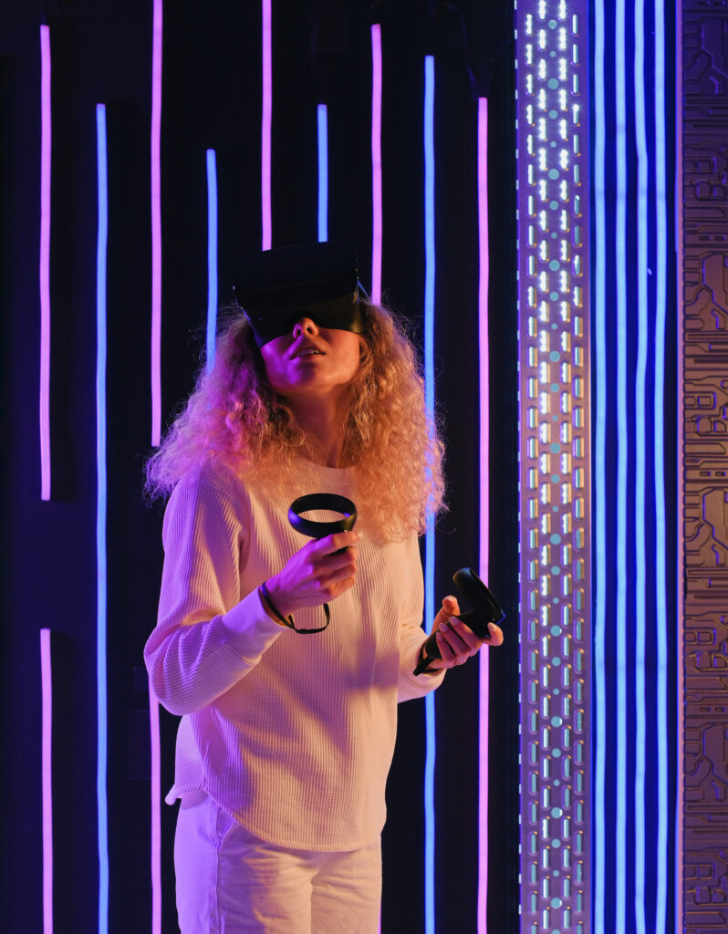 New Virtual Reality Tool Allows Users to Build and Control Shapes ...